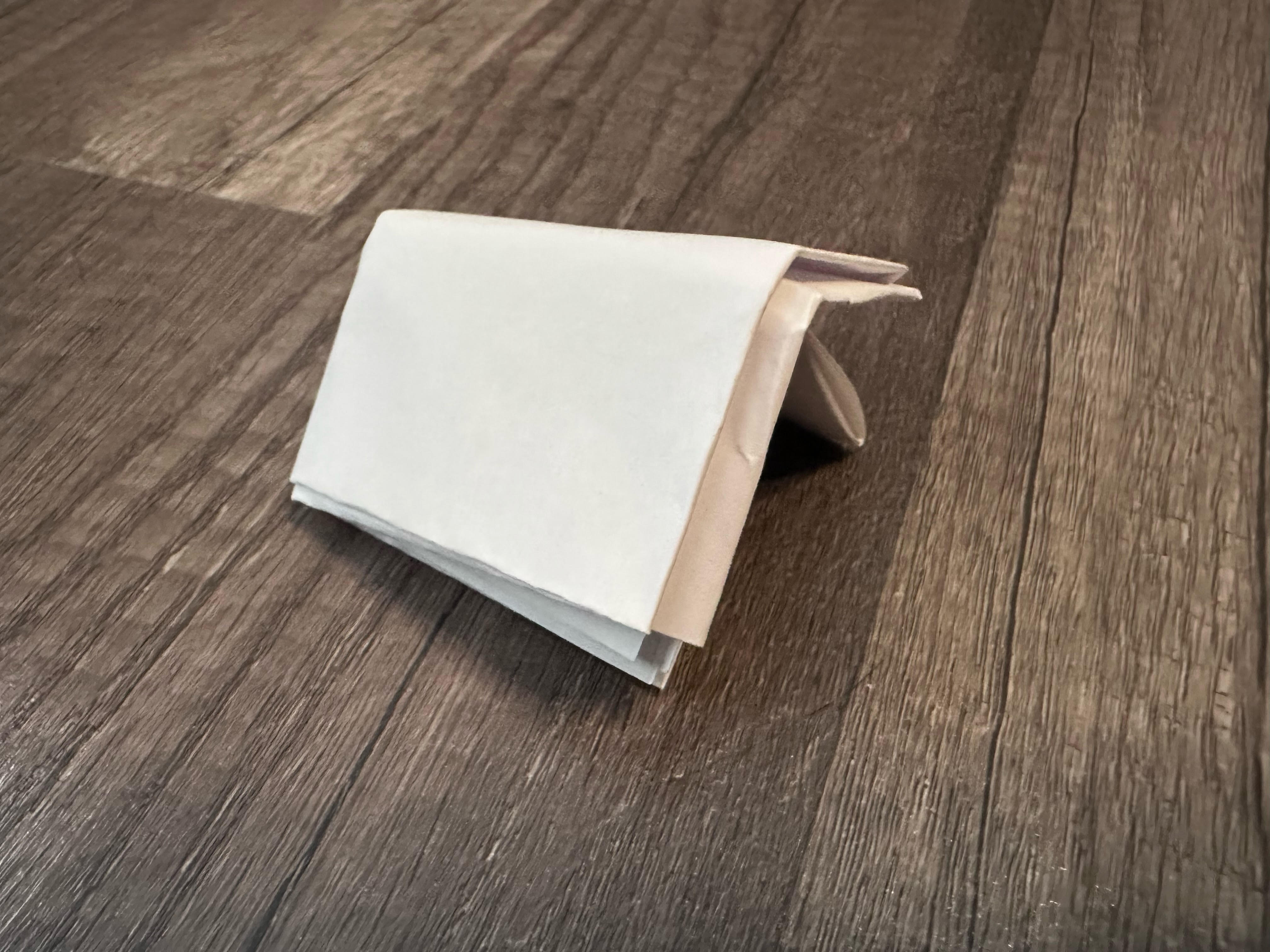 (Fold) – Word Outlet